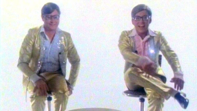 Hvornår kan man streame DR Gensyn: 40 år med Wikke og Rasmussen på DR TV?